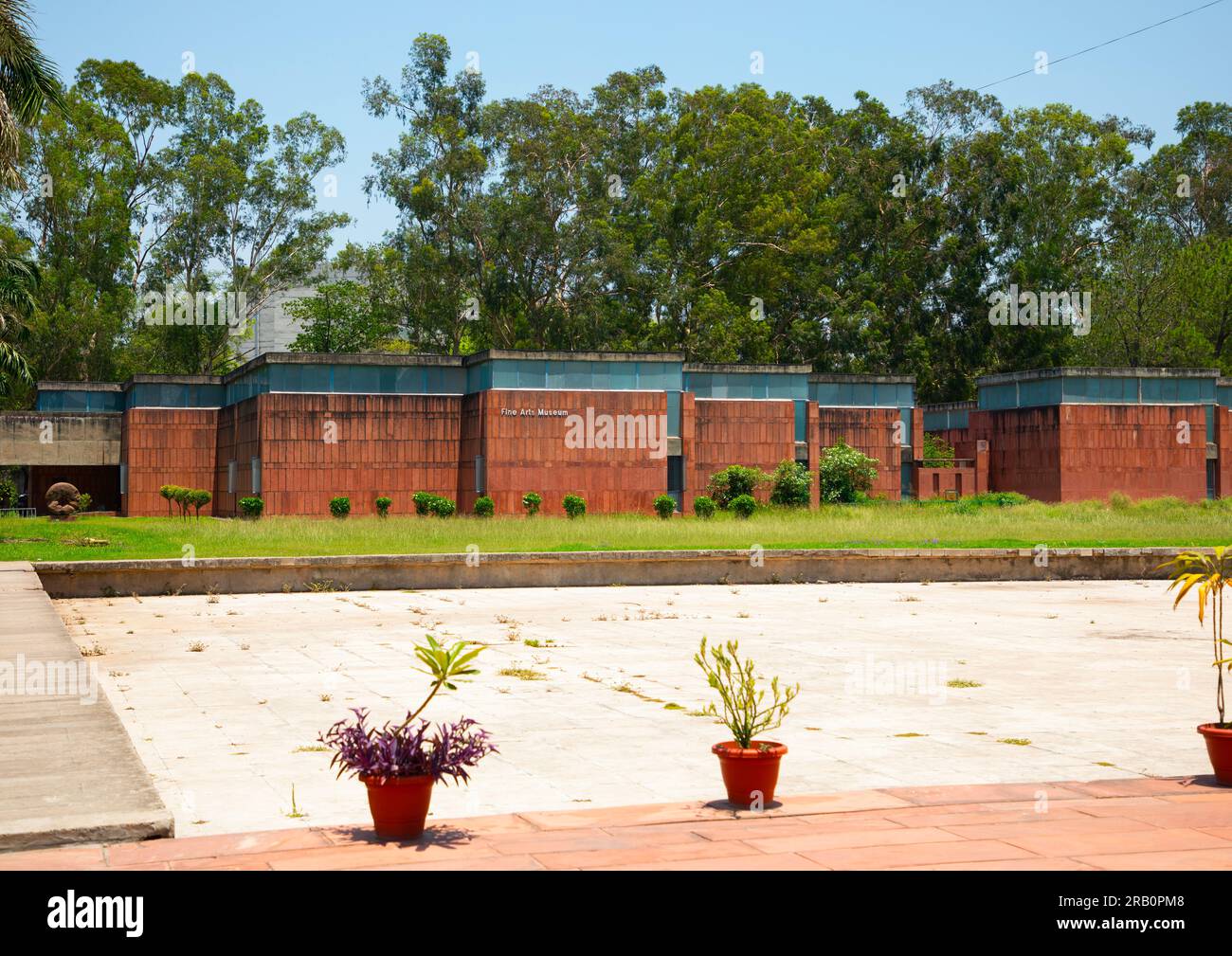 Fine art museum at Panjab University by Le Corbusier, Punjab State ...