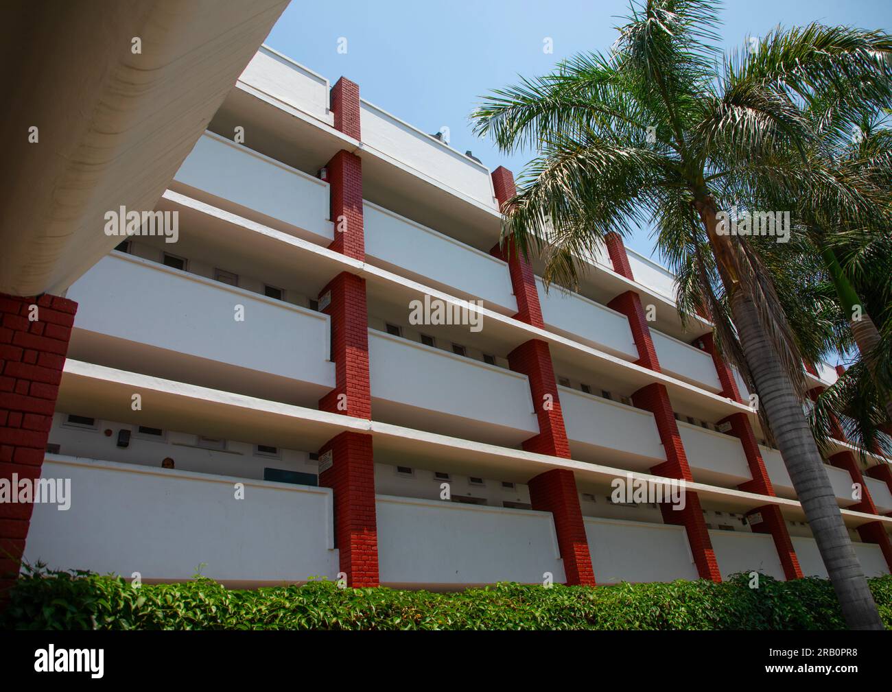 MLA Hostel Punjab Sector 4 by Le Corbusier, Punjab State, Chandigarh ...