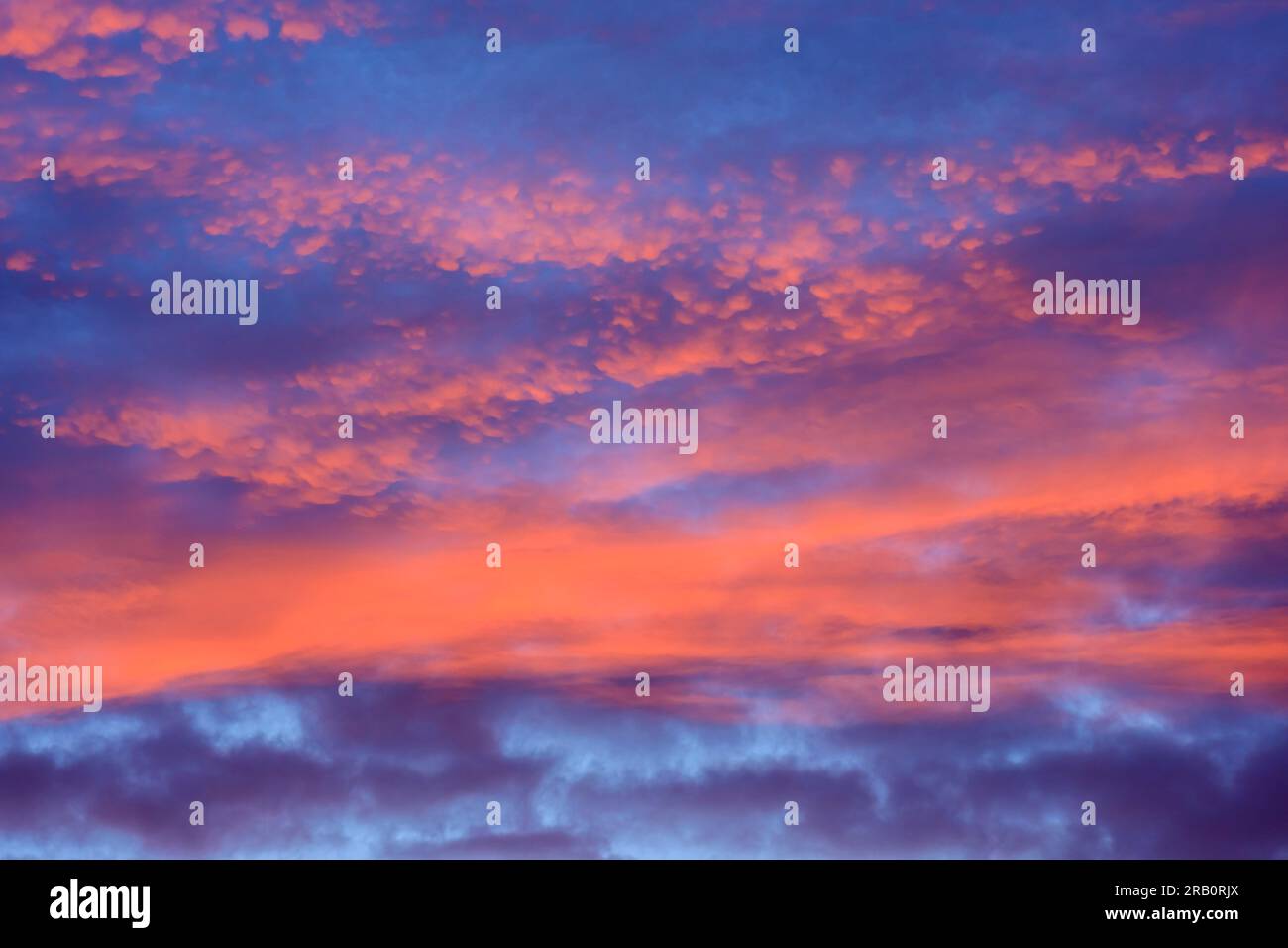 Morning red hi-res stock photography and images - Alamy