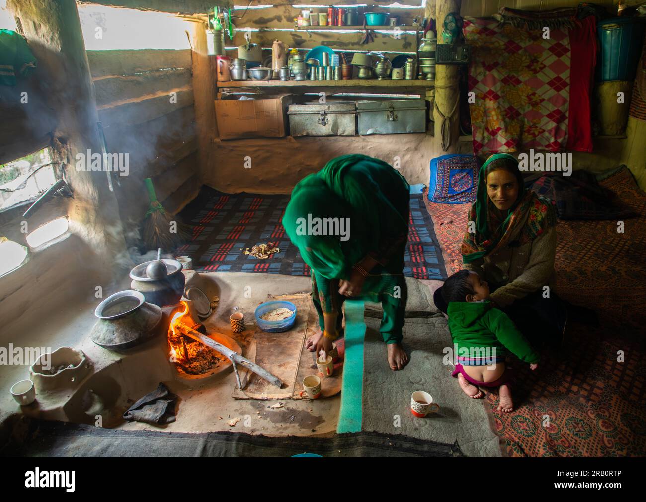 Nomadic kitchen hi-res stock photography and images - Alamy