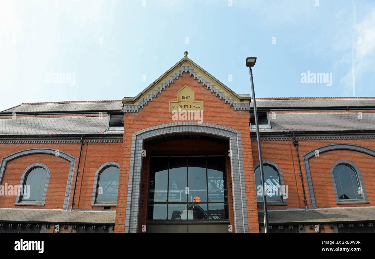 Wigan Market Hall built in 1987 Stock Photo - Alamy