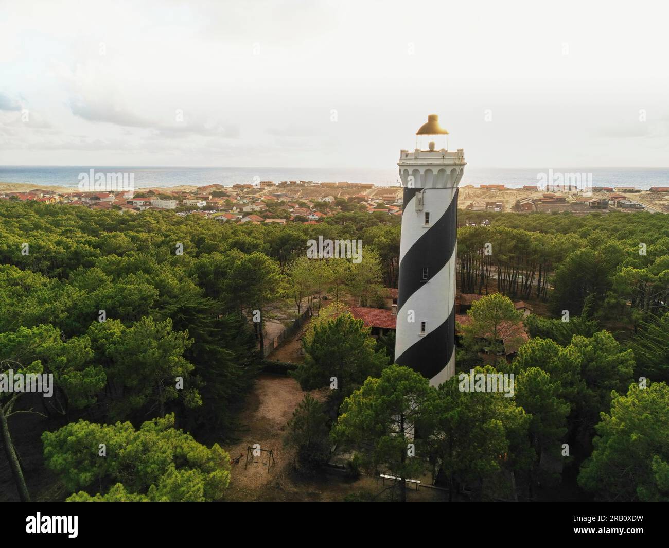 Phare de Contis Lighthouse, Saint-Julien-en-Born, Contis les Bains ...