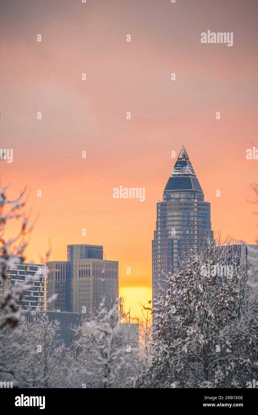 Frankfurt am Main in snow, a rare sight, the skyline and downtown with ...