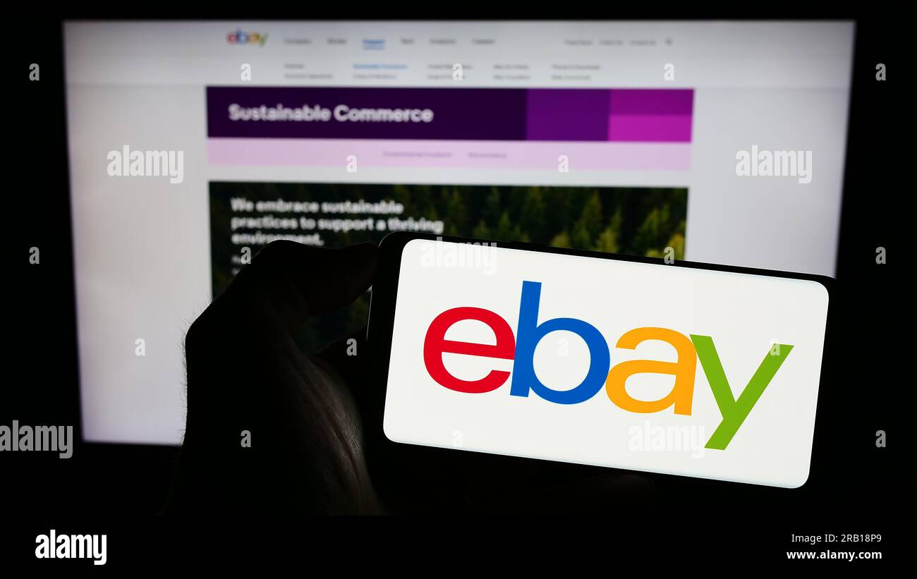 Ebay logo hi-res stock photography and images - Alamy