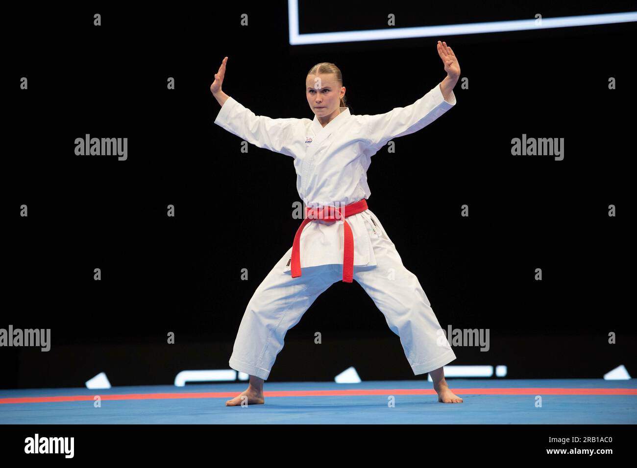 Natalie JUERGENSMANN (SC Taisho Karate EV) action, karate, women's kata ...