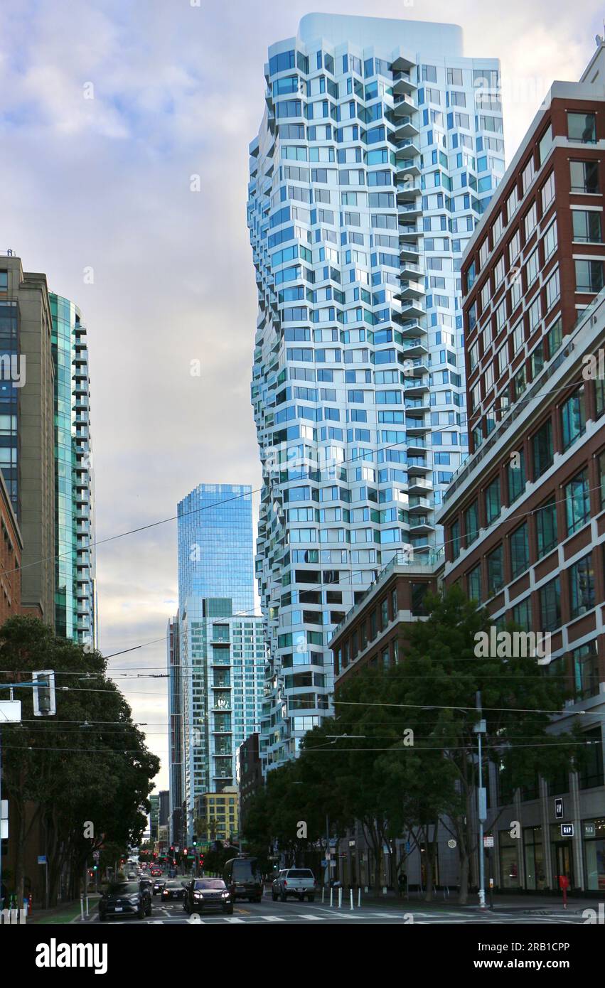 Rippled tower design hi-res stock photography and images - Alamy