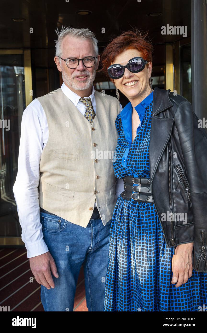 AMSTERDAM - Chazia Mourali with her husband at the entrance of Carré ...