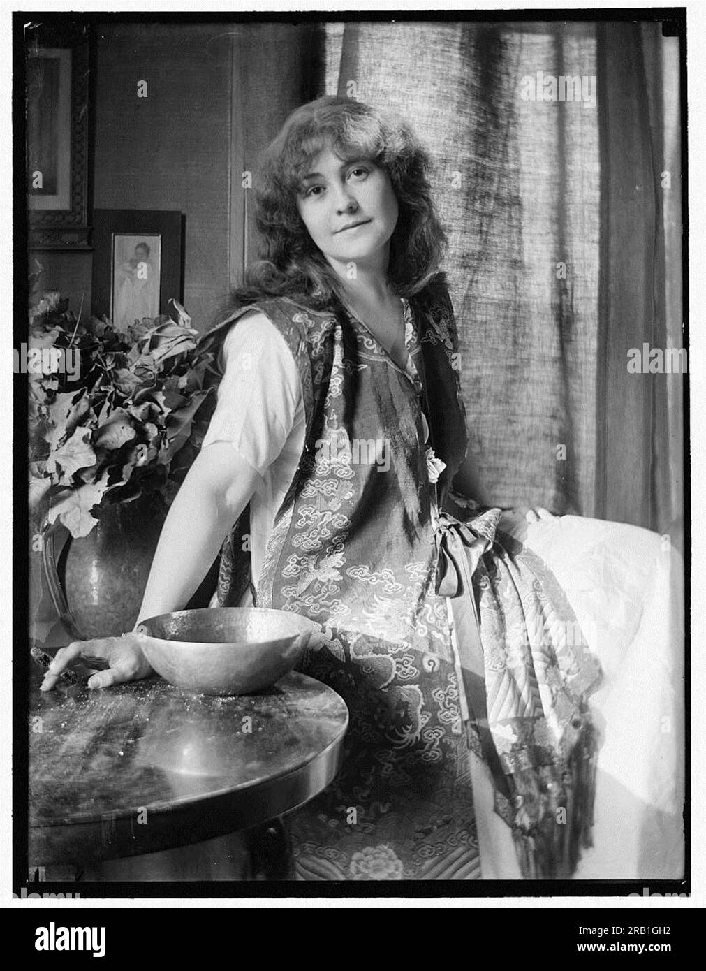 Rose O'Neill 1907 by Gertrude Kasebier Stock Photo - Alamy