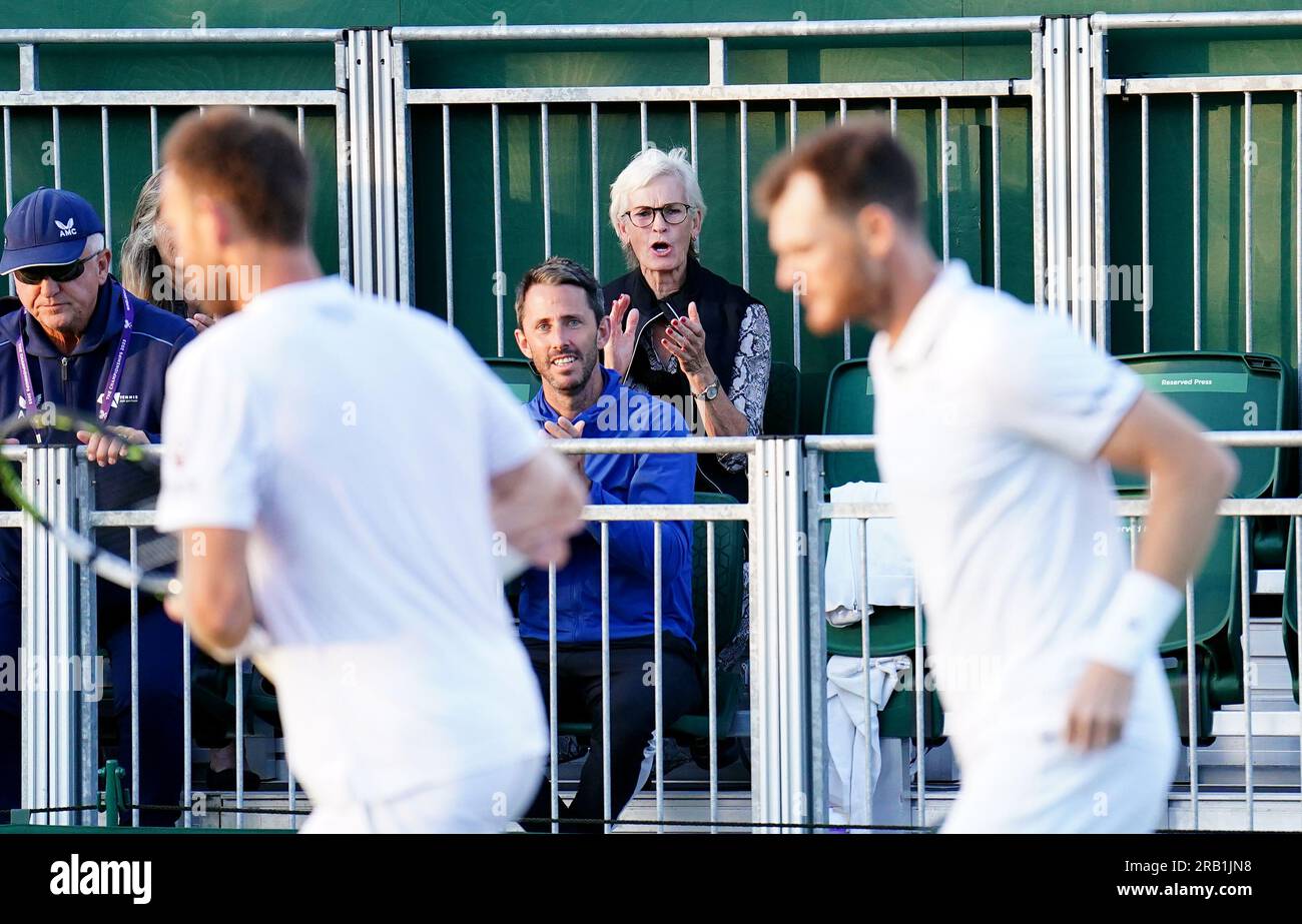 Judy Murray watching Jamie Murray and Michael Venus in the Gentlemen's ...