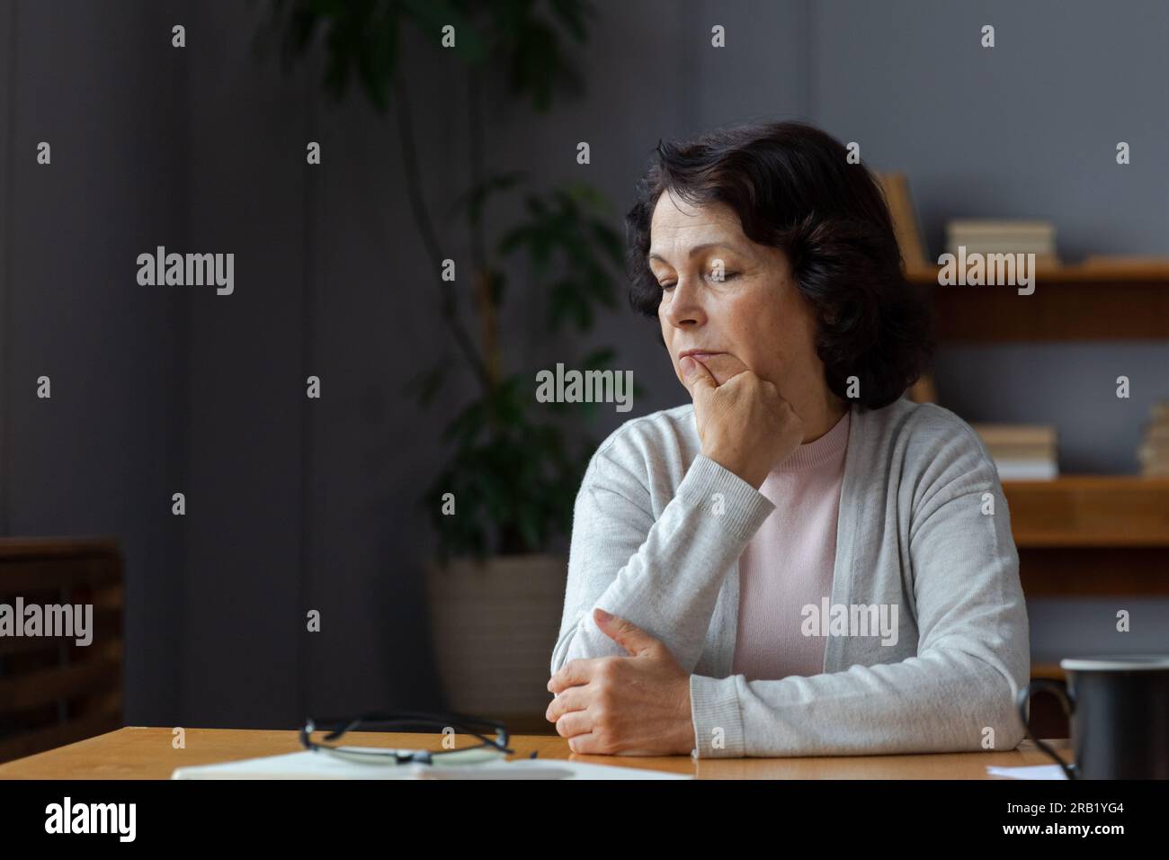 Older woman hope grief hi-res stock photography and images - Alamy