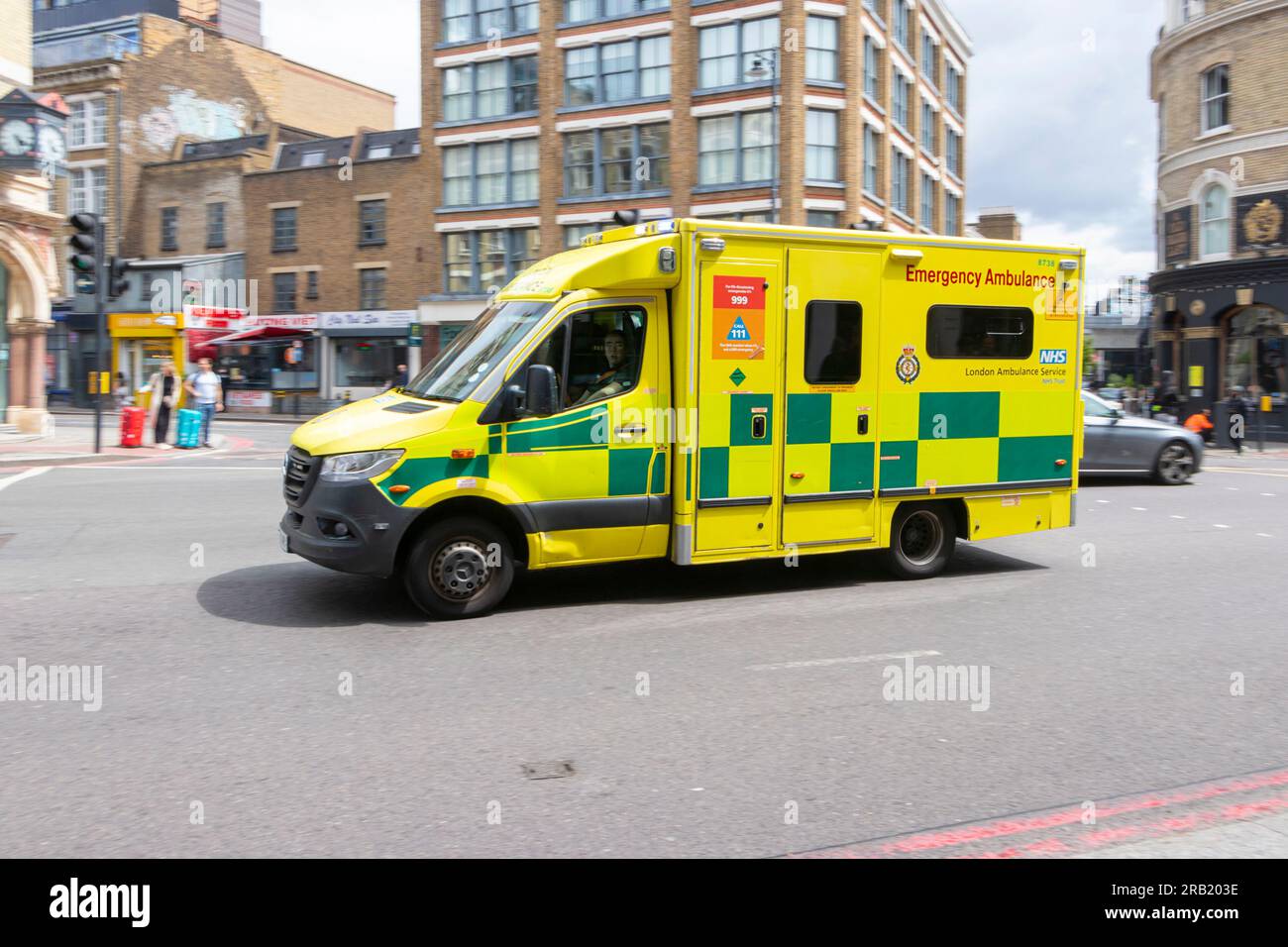 london ambulance emergency service callout in old street london uk ...