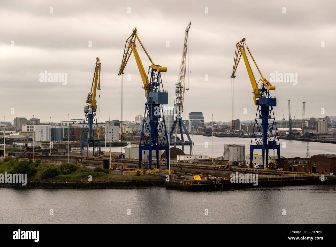 Belfast, Northern Ireland, UK. 7 June 2023. Cranes and a dry dock in ...