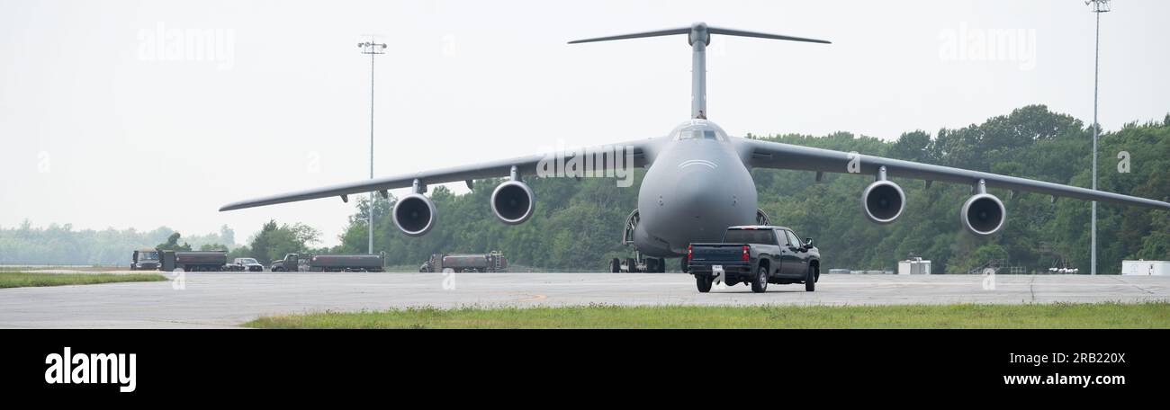 436th logistics and readiness squadron hi-res stock photography and ...