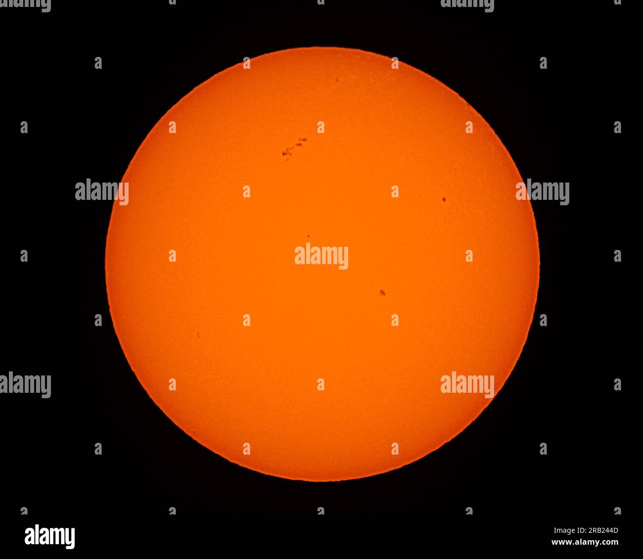 Sunspots larger hi-res stock photography and images - Alamy