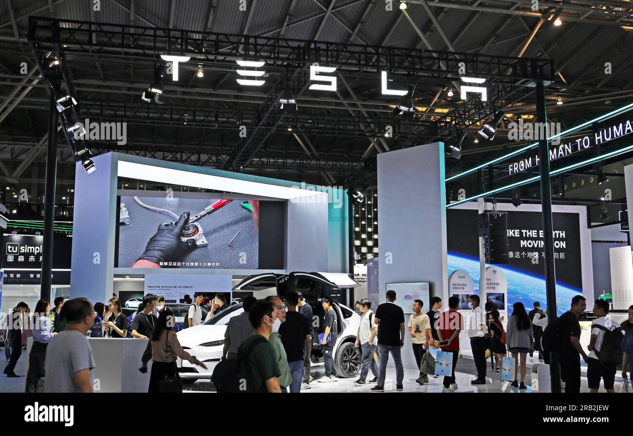Shanghai China July 6 2023 Visitors Visit The Tesla Booth At The