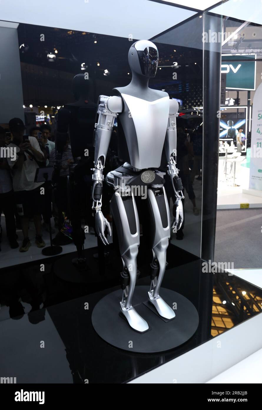 Tesla humanoid hi-res stock photography and images - Alamy