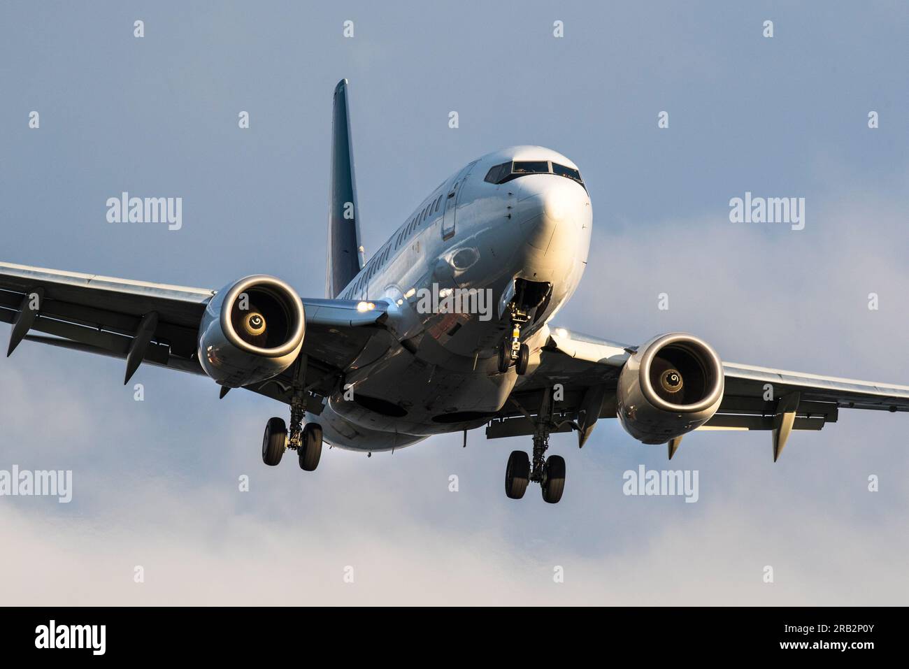 Sharp telephoto close-up of aircraft taking off and landing Victoria ...