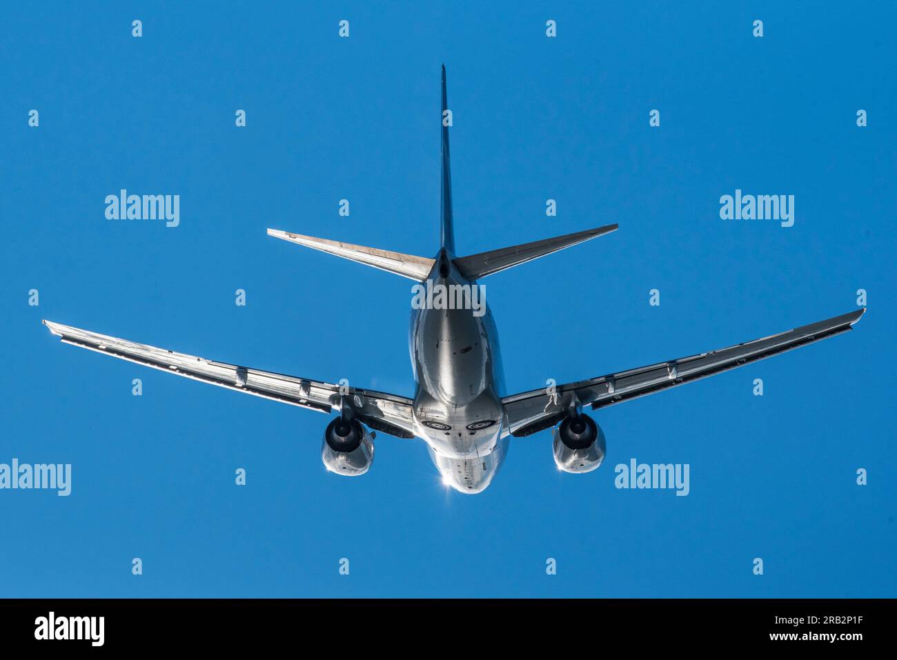 Sharp telephoto close-up of aircraft taking off and landing Victoria ...