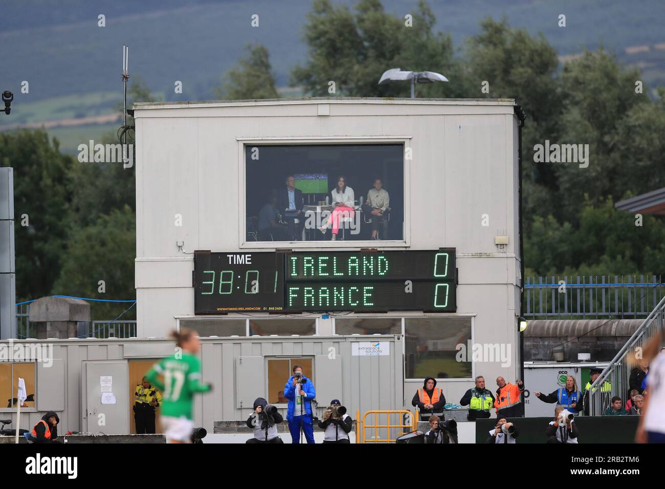 Commentary box stadium hi-res stock photography and images - Alamy