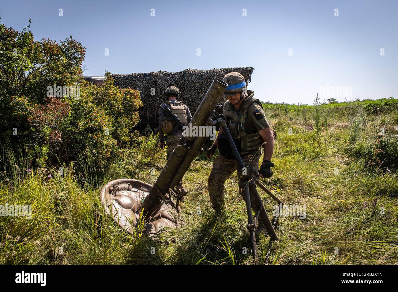 Mortar unit hi-res stock photography and images - Alamy