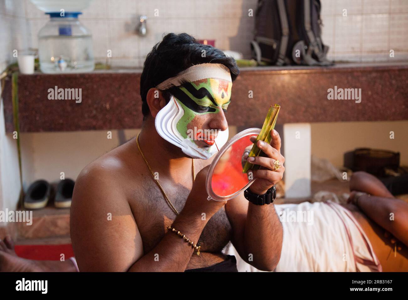 Kathakali artist rare shots Stock Photo - Alamy