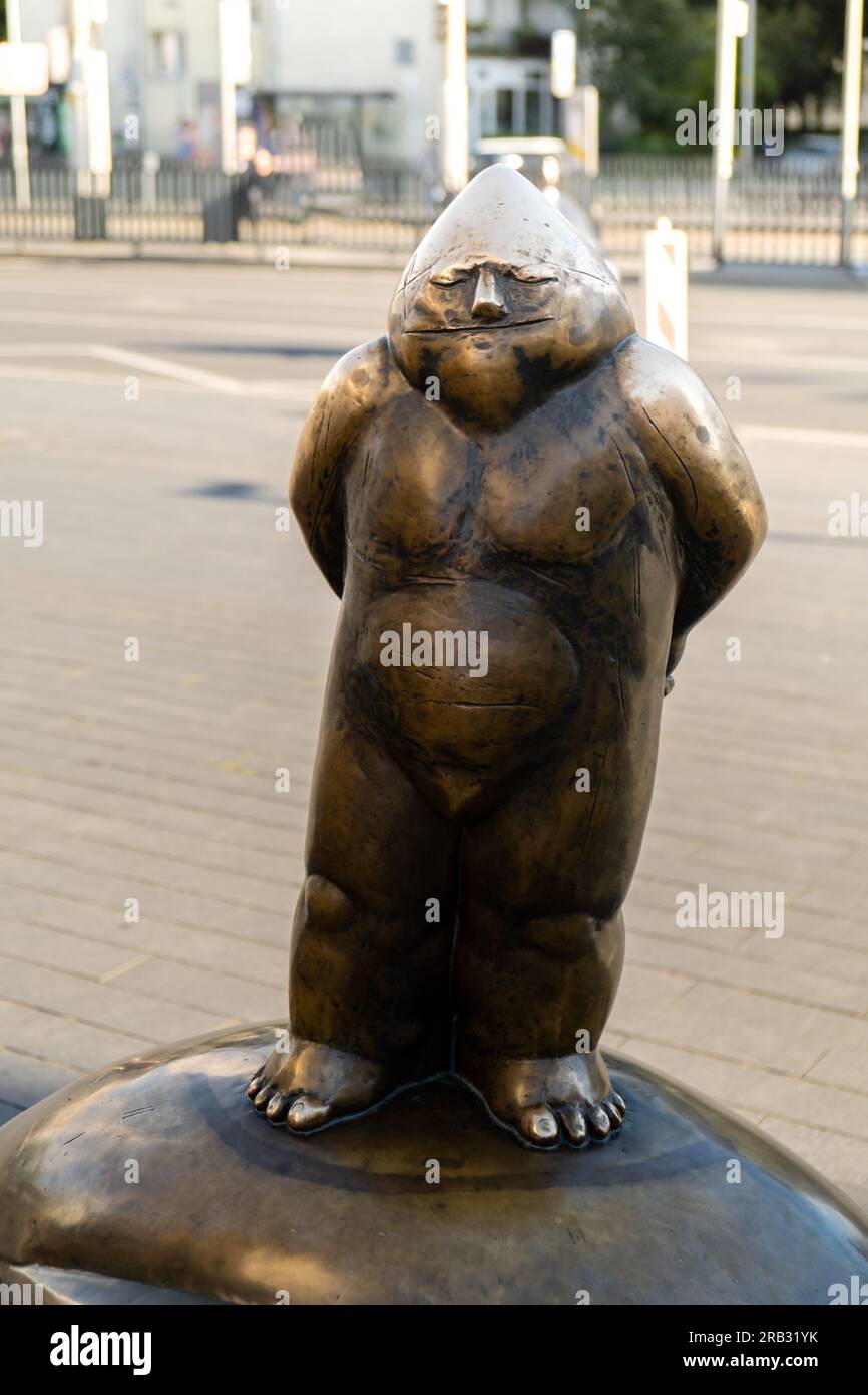 Dwarf - Papa Krasnal - Gnome sculpture. Small bronze figures of gnomes ...