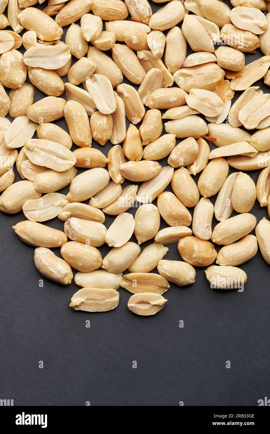 Whole shelled peanut nuts kernels close-up studio background Stock ...
