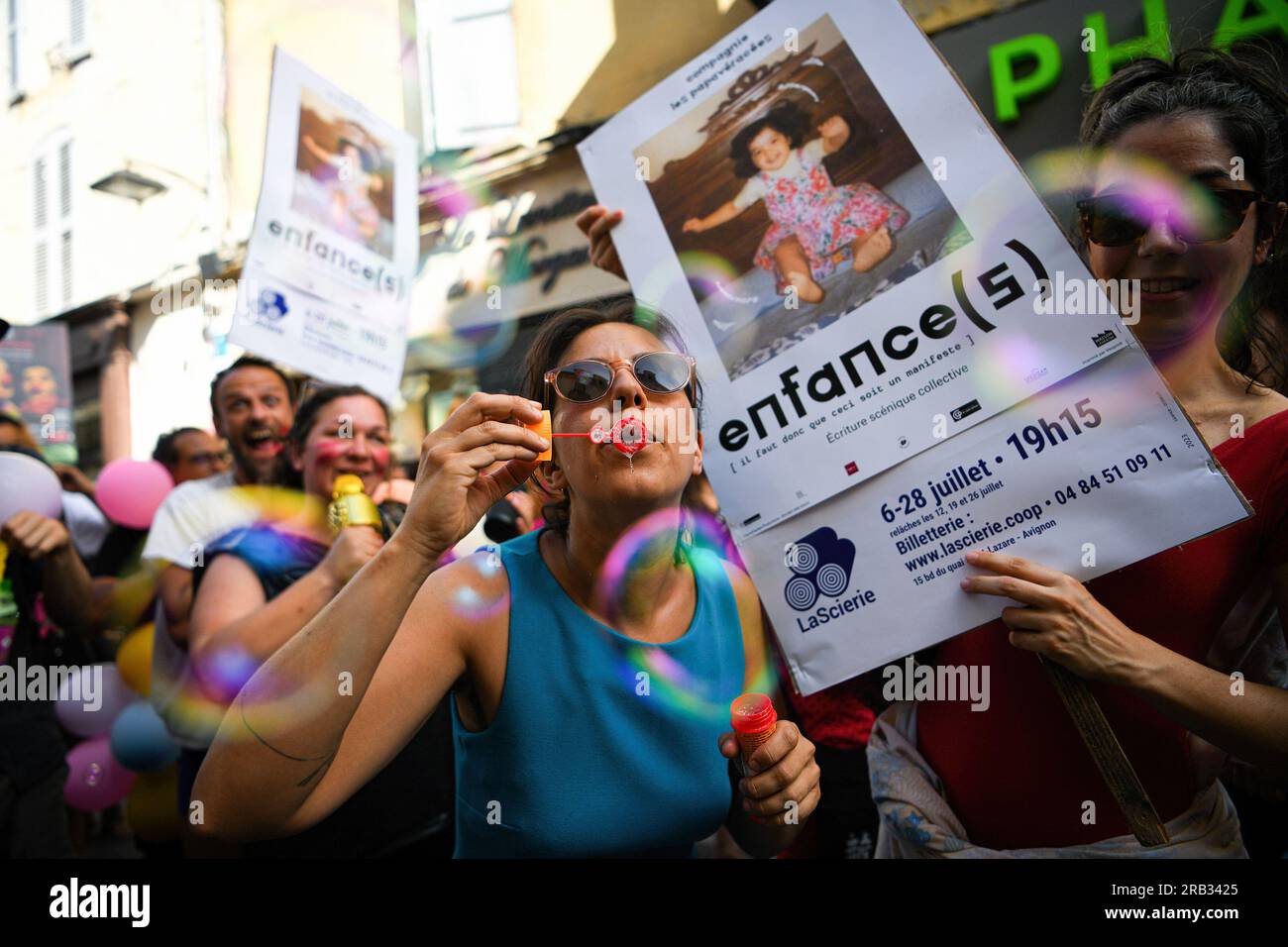 Avignon, France. 06th July, 2023. A Festival Off Avignon parade ...