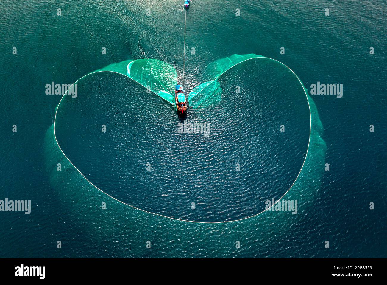 View hon yen fishing hi-res stock photography and images - Alamy