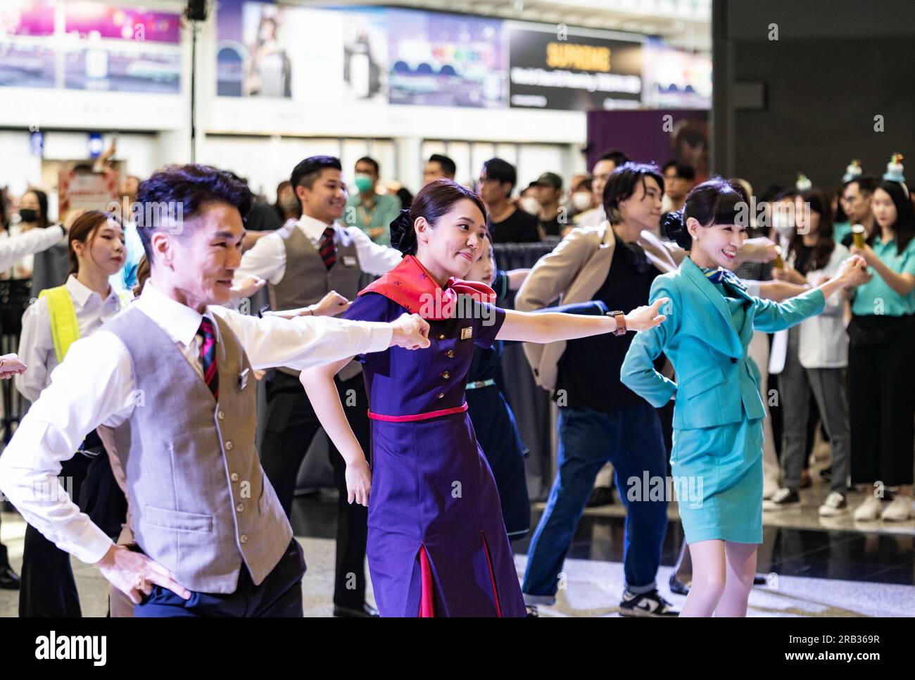 **CHINESE MAINLAND, HONG KONG, MACAU AND TAIWAN OUT** Artists and ...