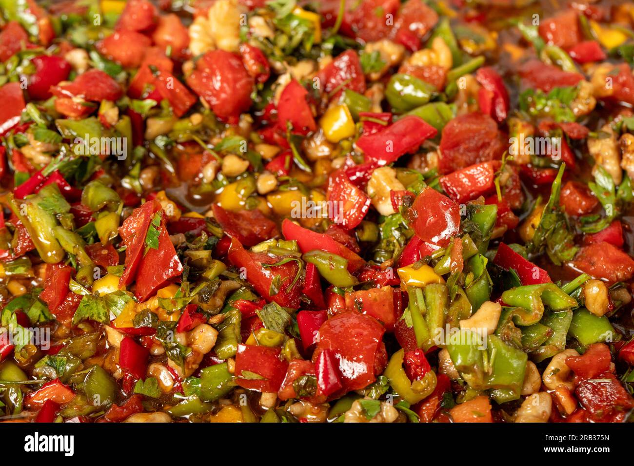 Gavurdagi salad. Salad prepared with tomato, cucumber, parsley, pepper ...