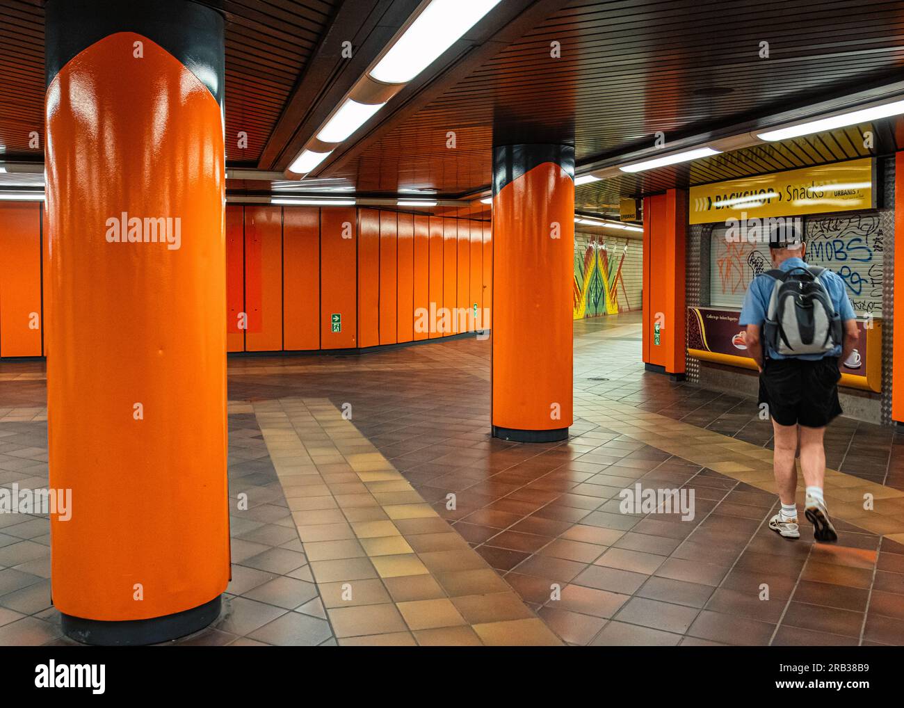 U Siemensdamm U-Bahn Underground railway station colourful interior ...