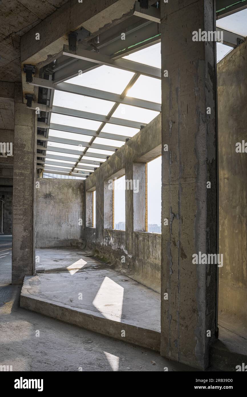 Indoor building beam hi-res stock photography and images - Alamy