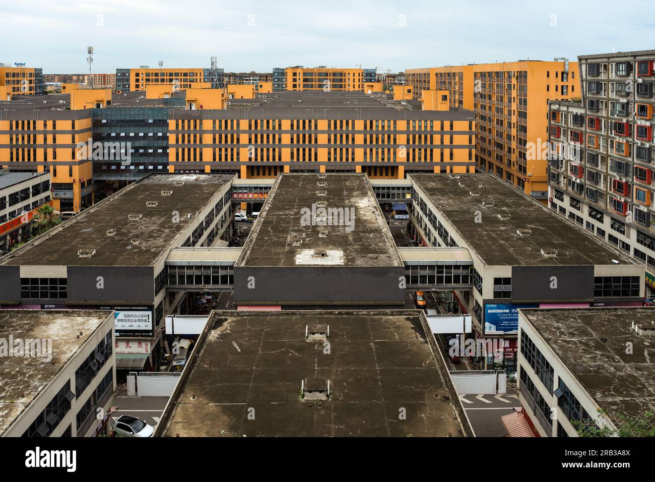 Furniture commerce hi-res stock photography and images - Alamy