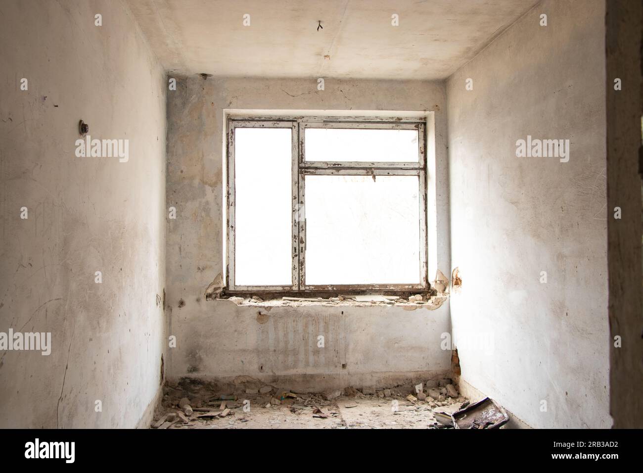 old abandoned unfinished building, unfinished house Stock Photo - Alamy