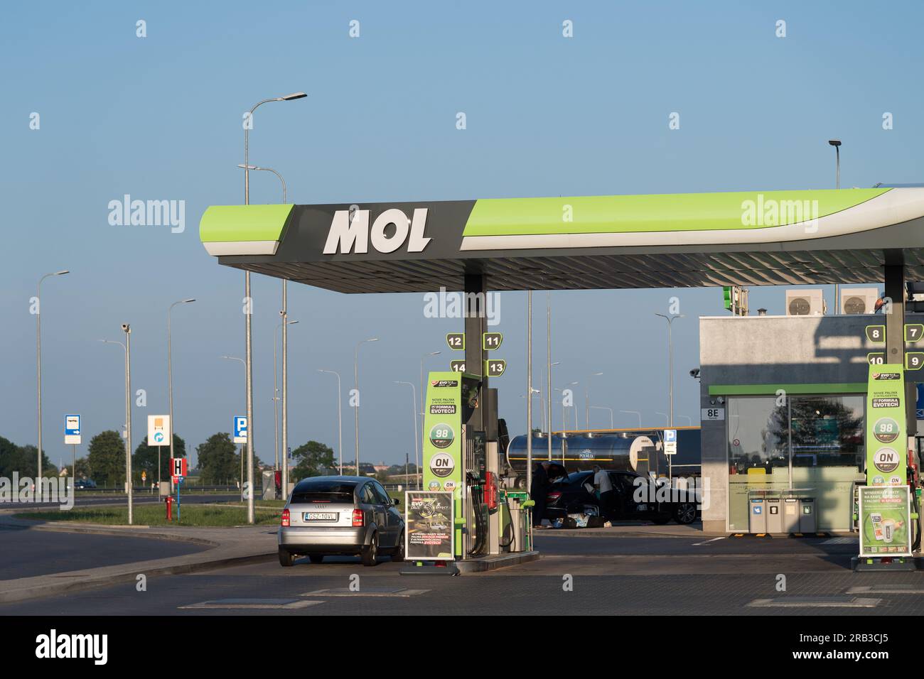 Mol station hi-res stock photography and images - Alamy