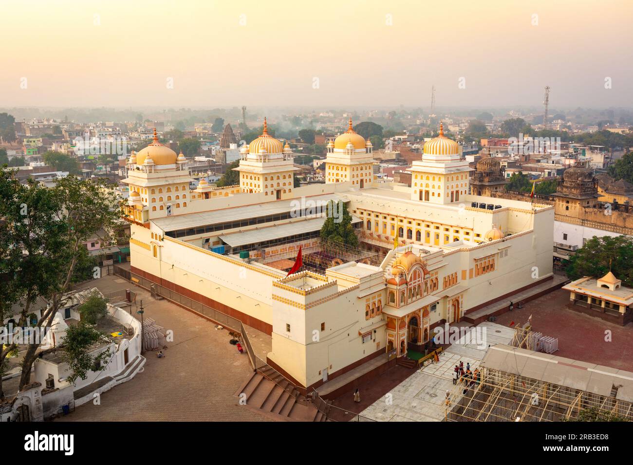 Ram Raja Temple at Orchha in Madhya Pradesh, India Stock Photo - Alamy