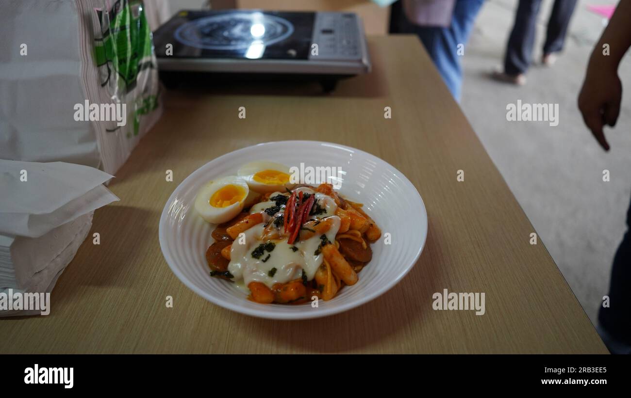 Traditional food cooking competition. fried rice Stock Photo - Alamy