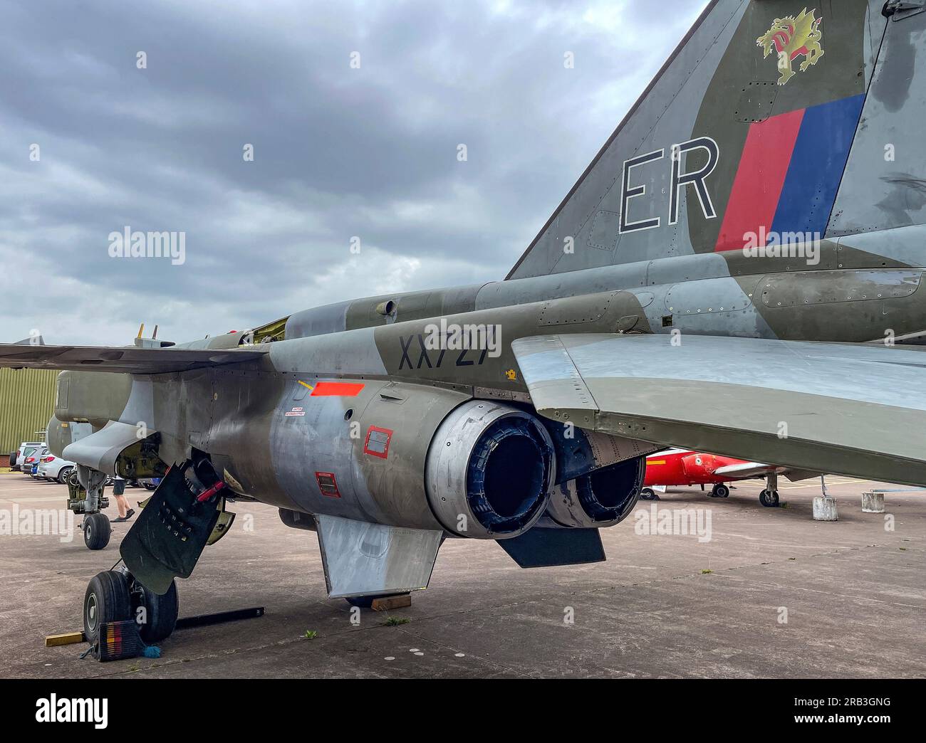 Jag jet hi-res stock photography and images - Alamy