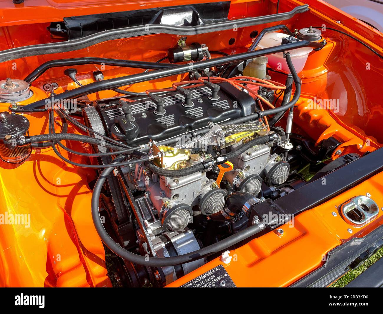 Vw engine bay hi-res stock photography and images - Alamy