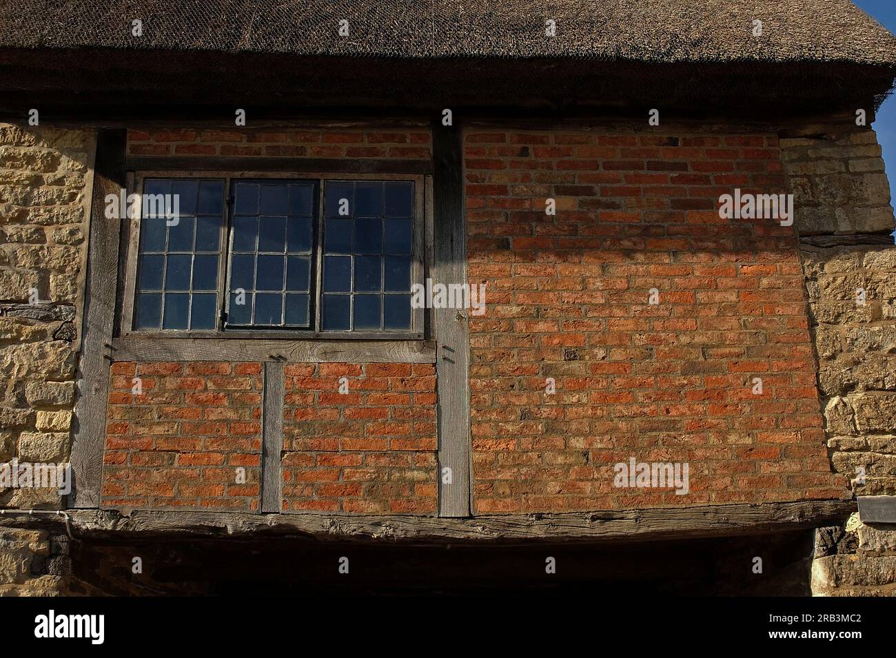 Brick nogging hi-res stock photography and images - Alamy