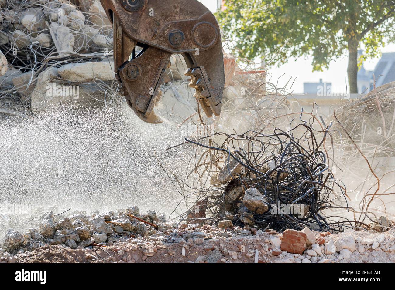 Hydraulic demolition machine hi-res stock photography and images - Alamy