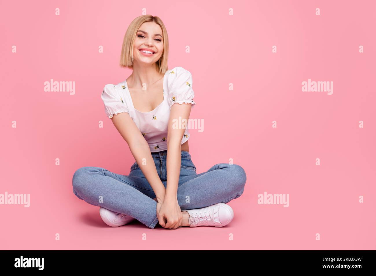 Full body length photo of young gorgeous lady sitting crossed legs ...