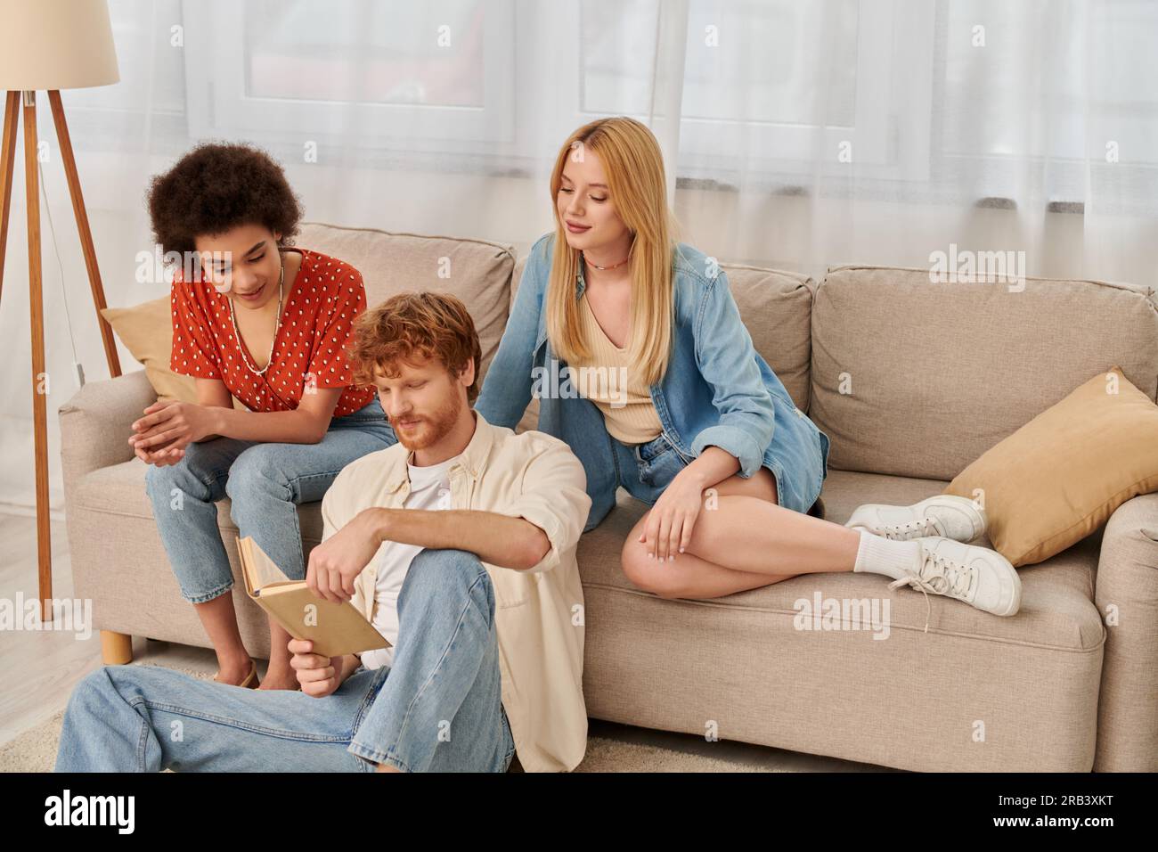 Open relationships hi-res stock photography and images - Alamy