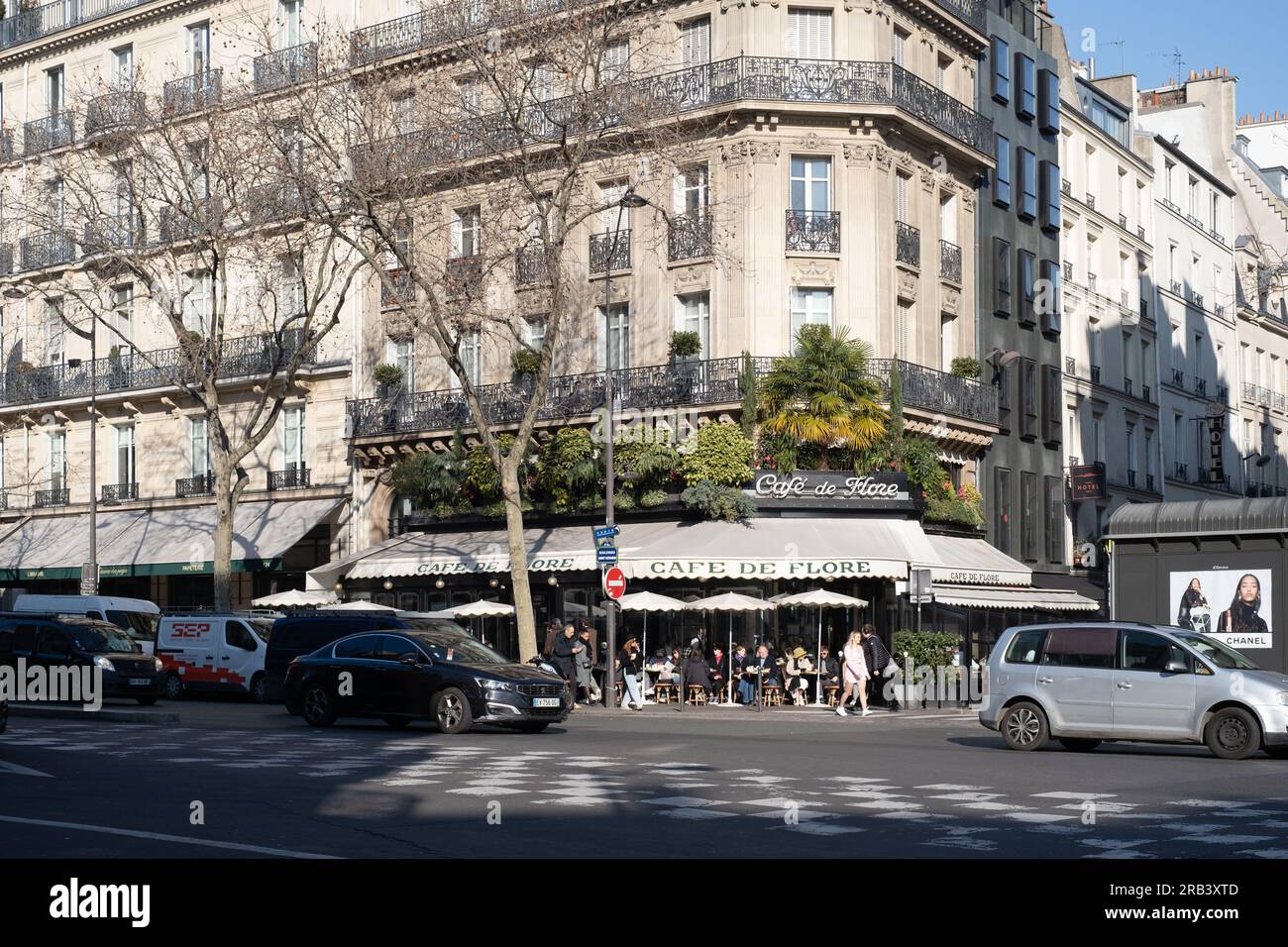 Café de Flore, Paris, France Stock Photo - Alamy