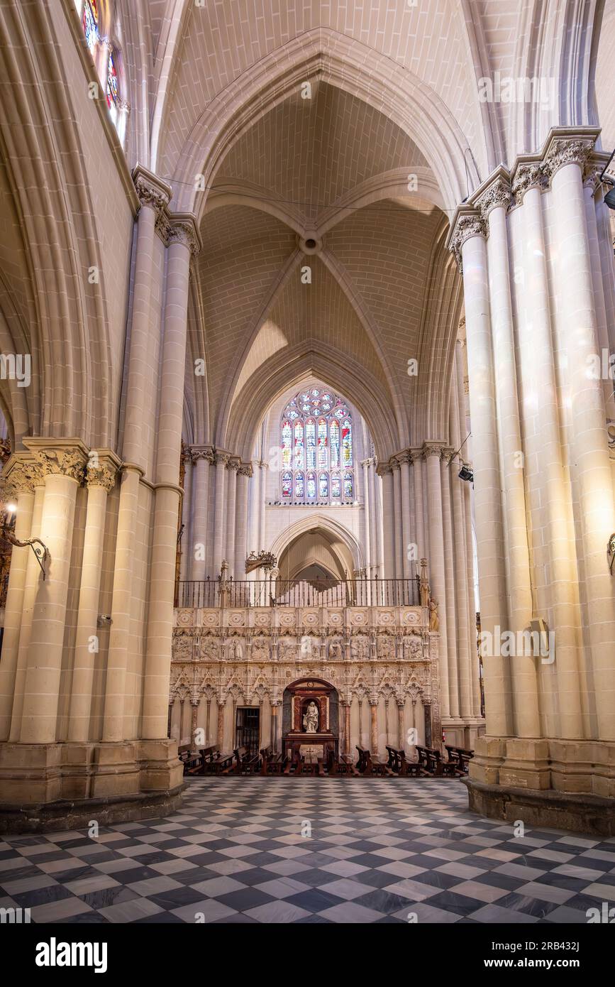 Toledo Cathedral Interior and Retrochoir - Toledo, Spain Stock Photo ...
