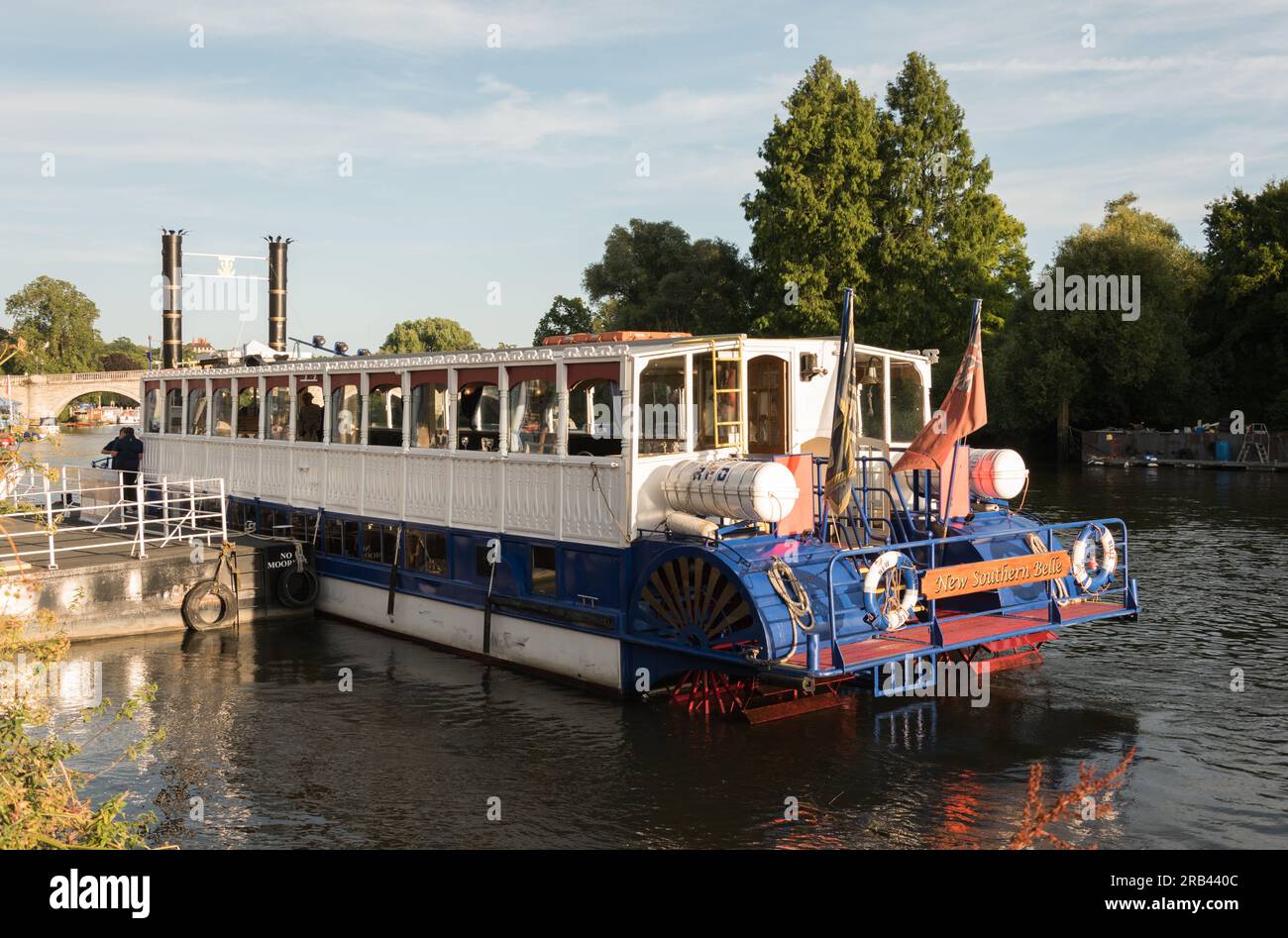 The New Southern Belle - a Mississippi style stern-wheeler paddle ...