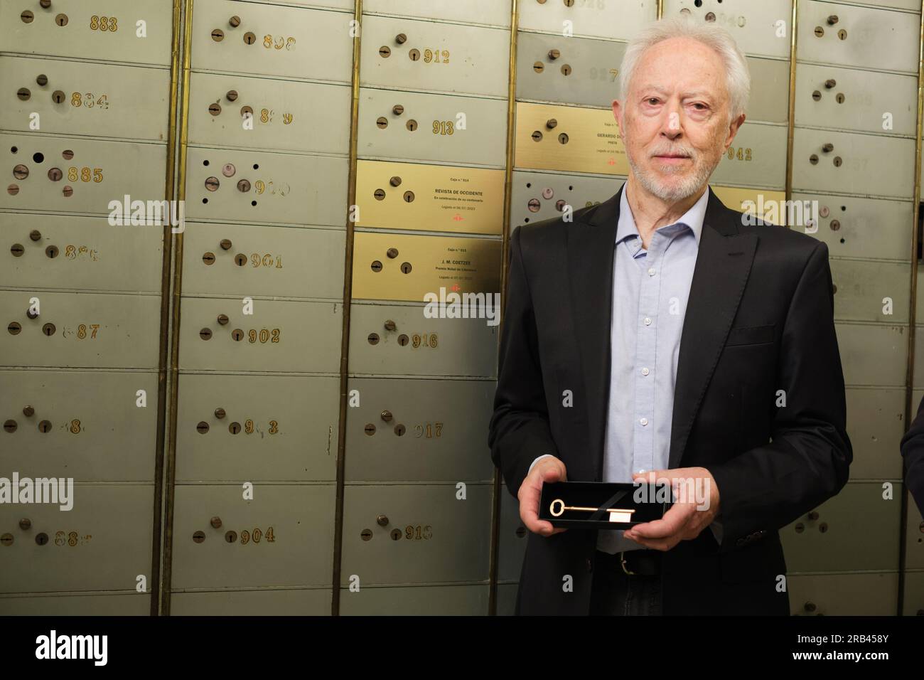 Nobel laureate John Maxwell Coetzee leaves a legacy in the Caja de las ...