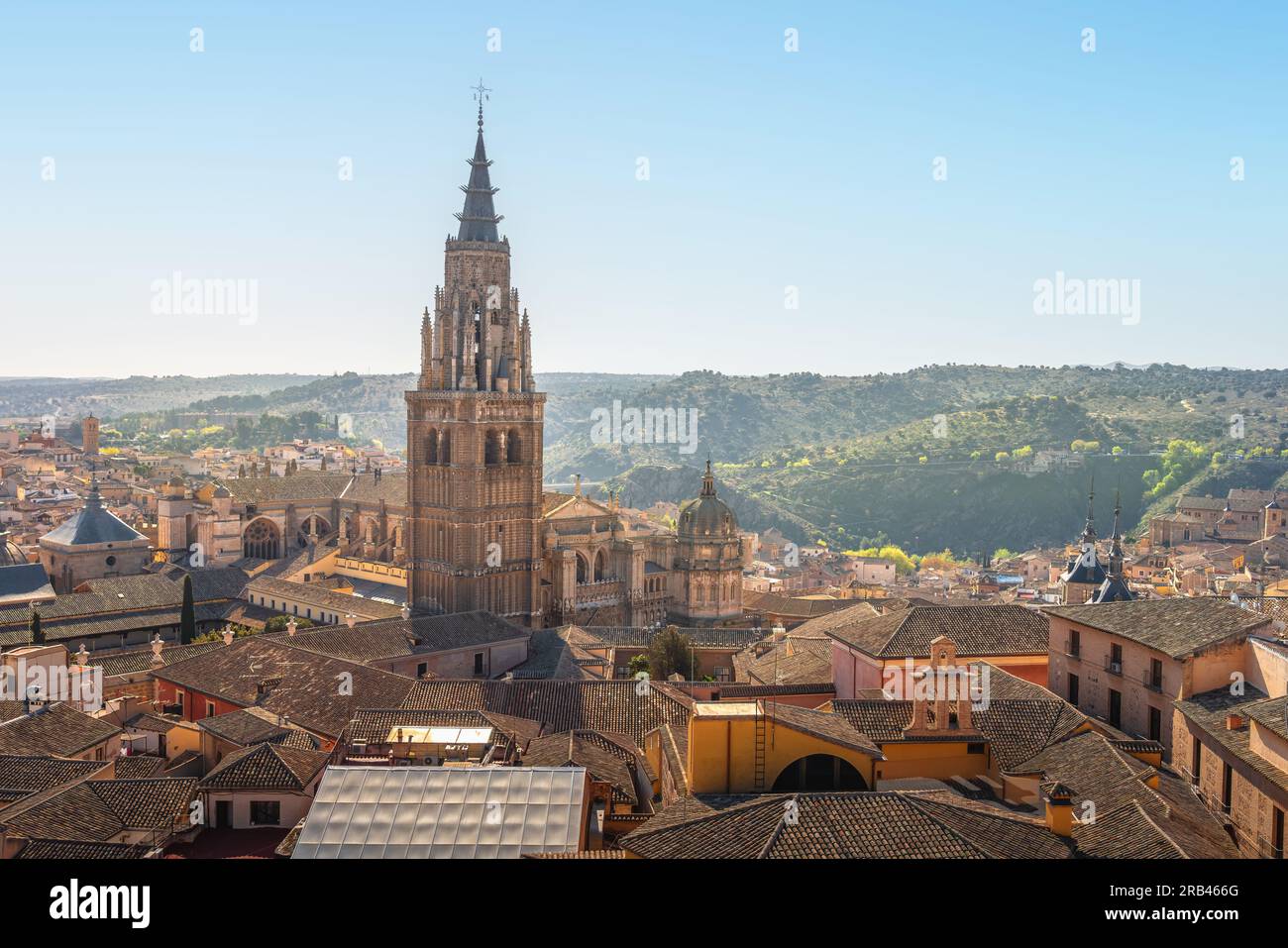 Catedral primatial de santa maría de toledo hi-res stock photography ...