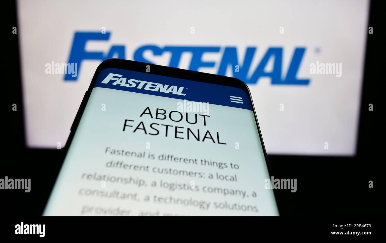 Mobile phone with website of US distribution business Fastenal Company ...